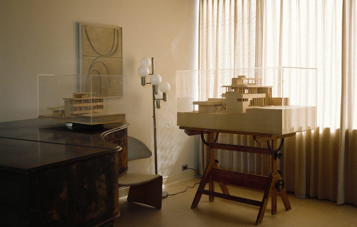 TECLA is the world’s first 3D-printed house made from raw earth - ICON ...